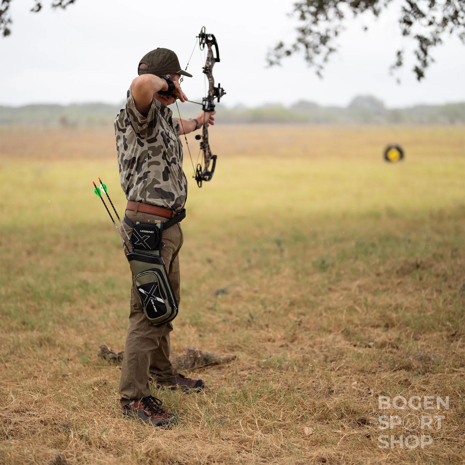 Bogensportshop.eu - Buy Legend Archery Field Quiver XT430 online